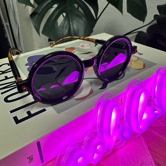 Accessories | Retro Round Sunglasses The Side Temples Are Tortoiseshell ...